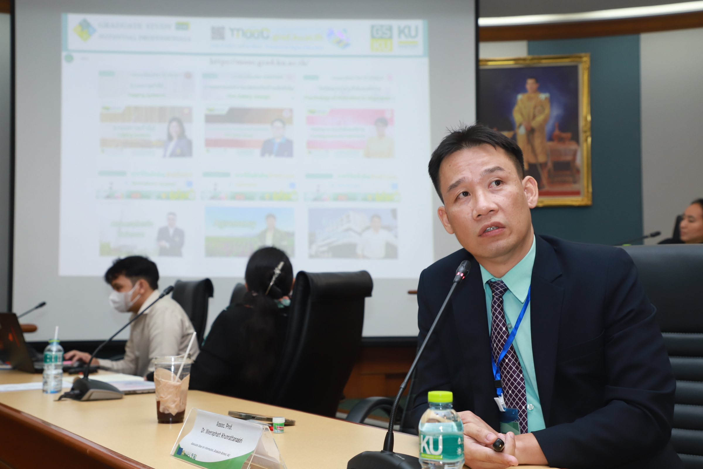 บัณฑิตวิทยาลัย นำเสนอข้อมูลโครงการจัดการเรียนการสอนเพื่อพัฒนาศักยภาพ ...